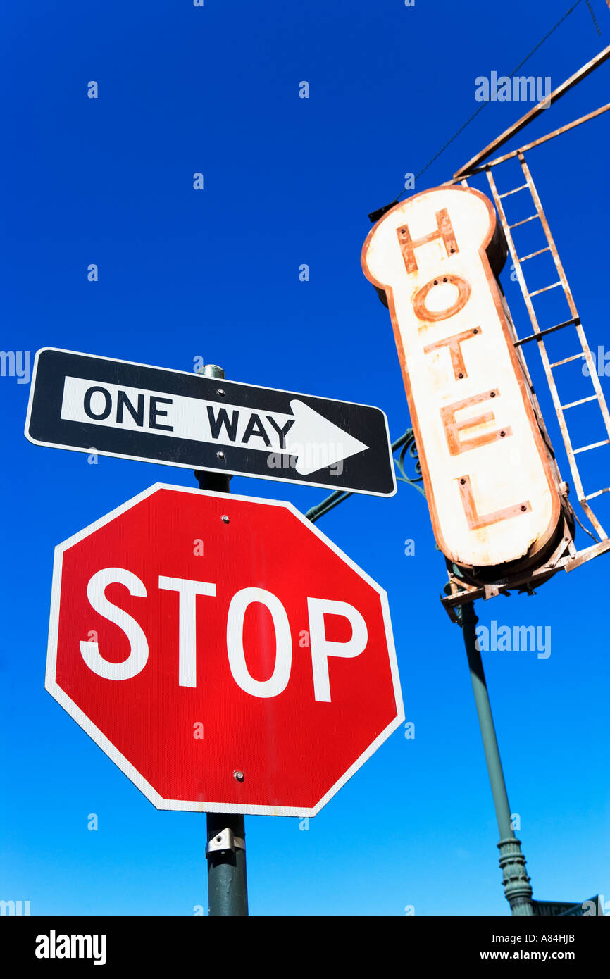 HOTEL AND STOP SIGN, ONE WAY ARROW Stock Photo - Alamy