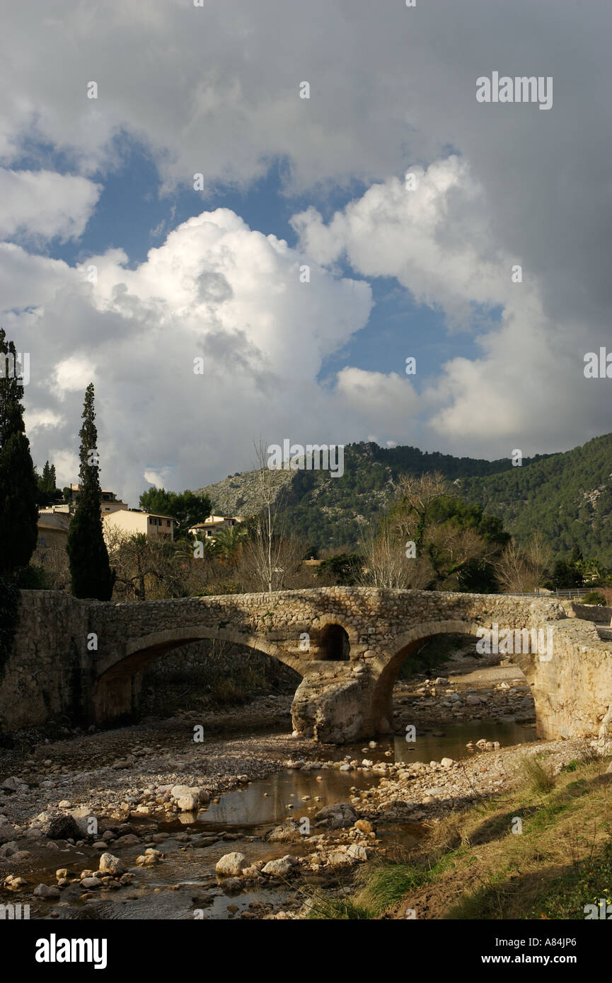 Roman bridge pollenca hi-res stock photography and images - Alamy