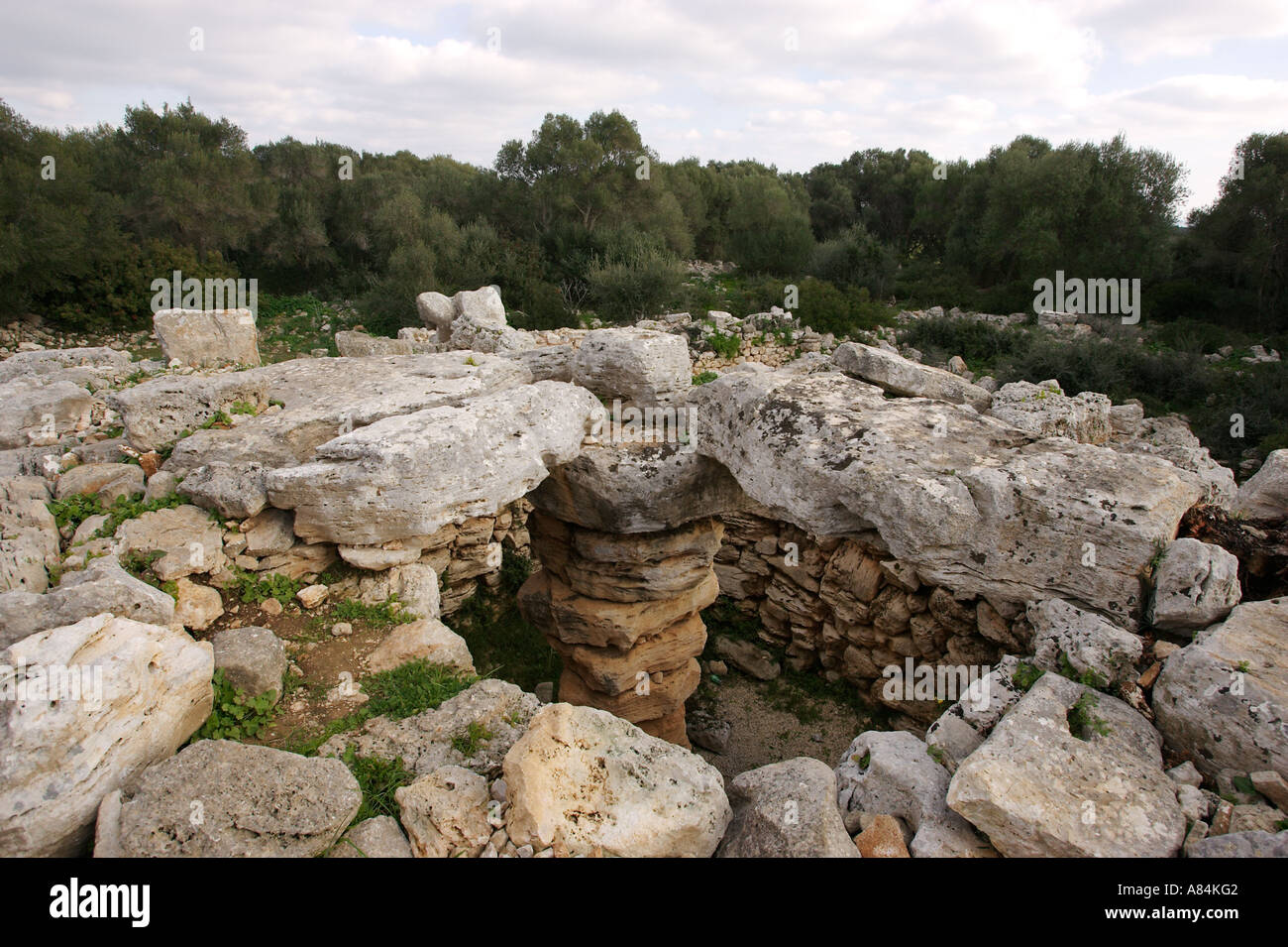 Talaiots hi-res stock photography and images - Alamy
