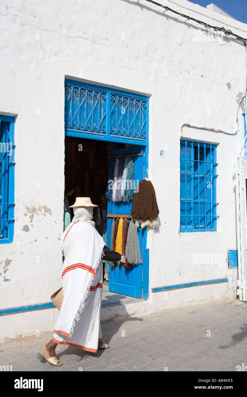 Shopping in djerba hi-res stock photography and images - Alamy