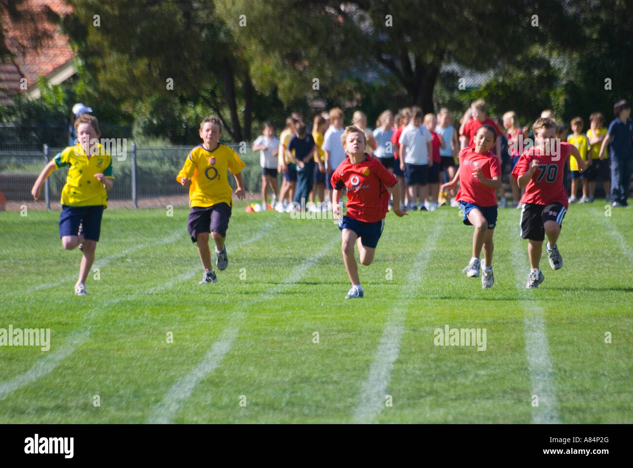 Primary school athletics, race hi-res stock photography and images - Alamy