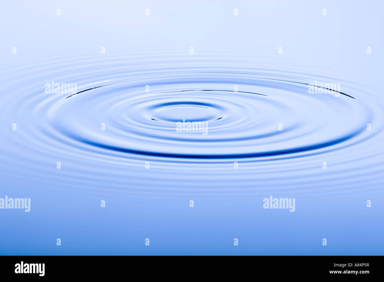 Water rings hi-res stock photography and images - Alamy