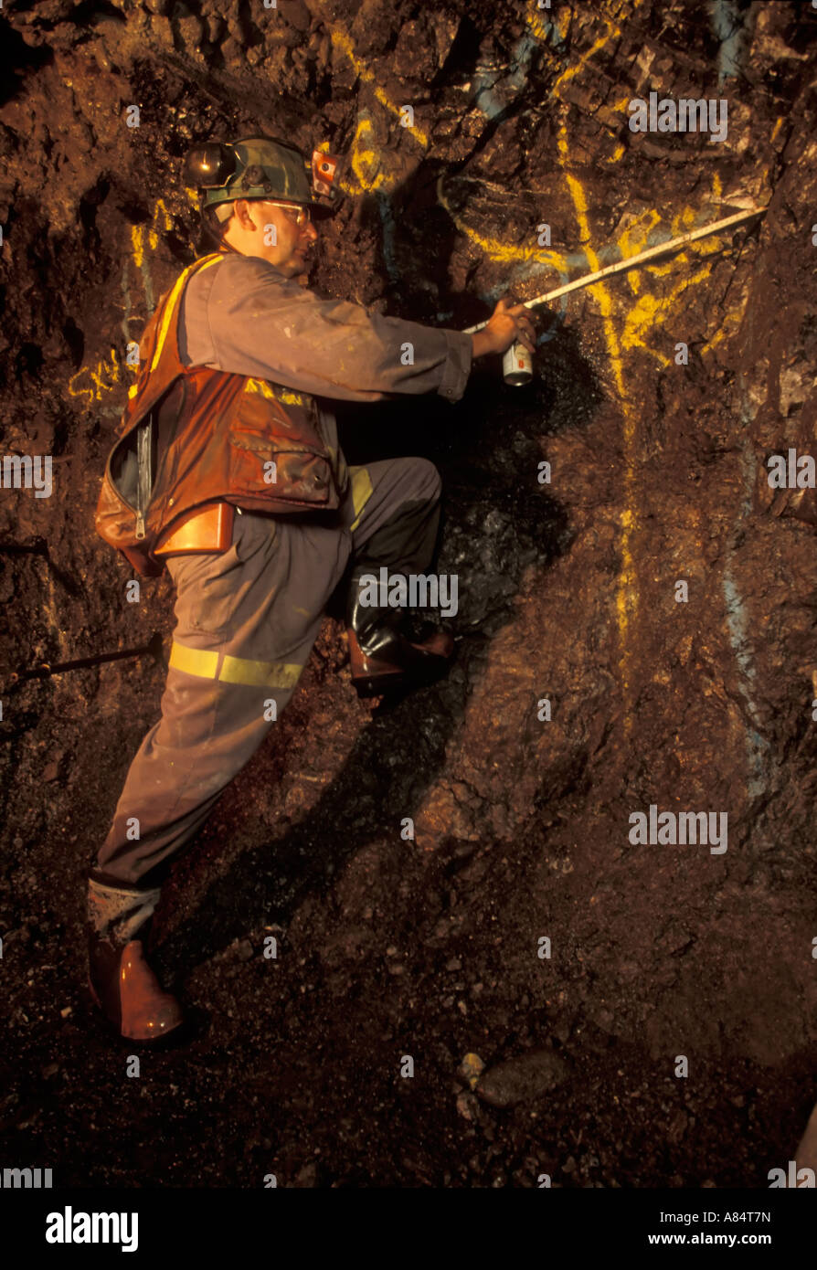 Geologist safety hi-res stock photography and images - Alamy
