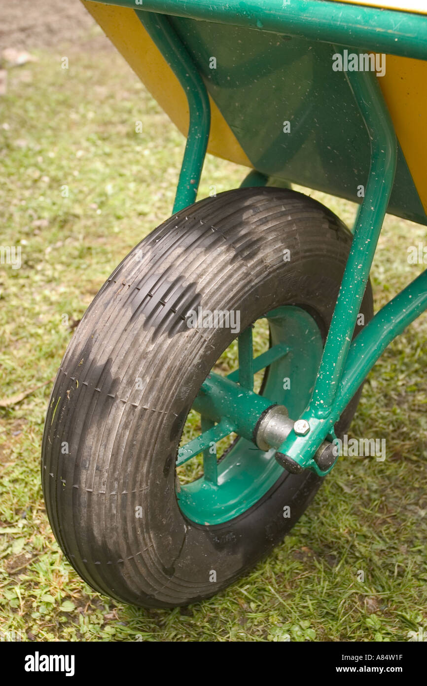 wheelbarrow wheel Stock Photo - Alamy