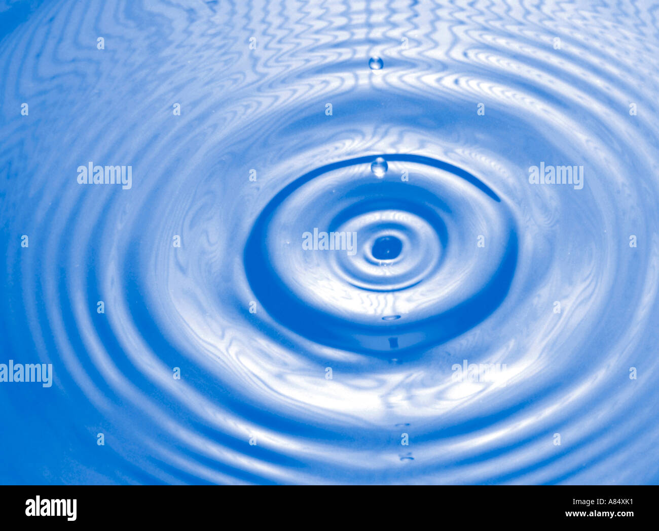 Concentric rings hi-res stock photography and images - Alamy