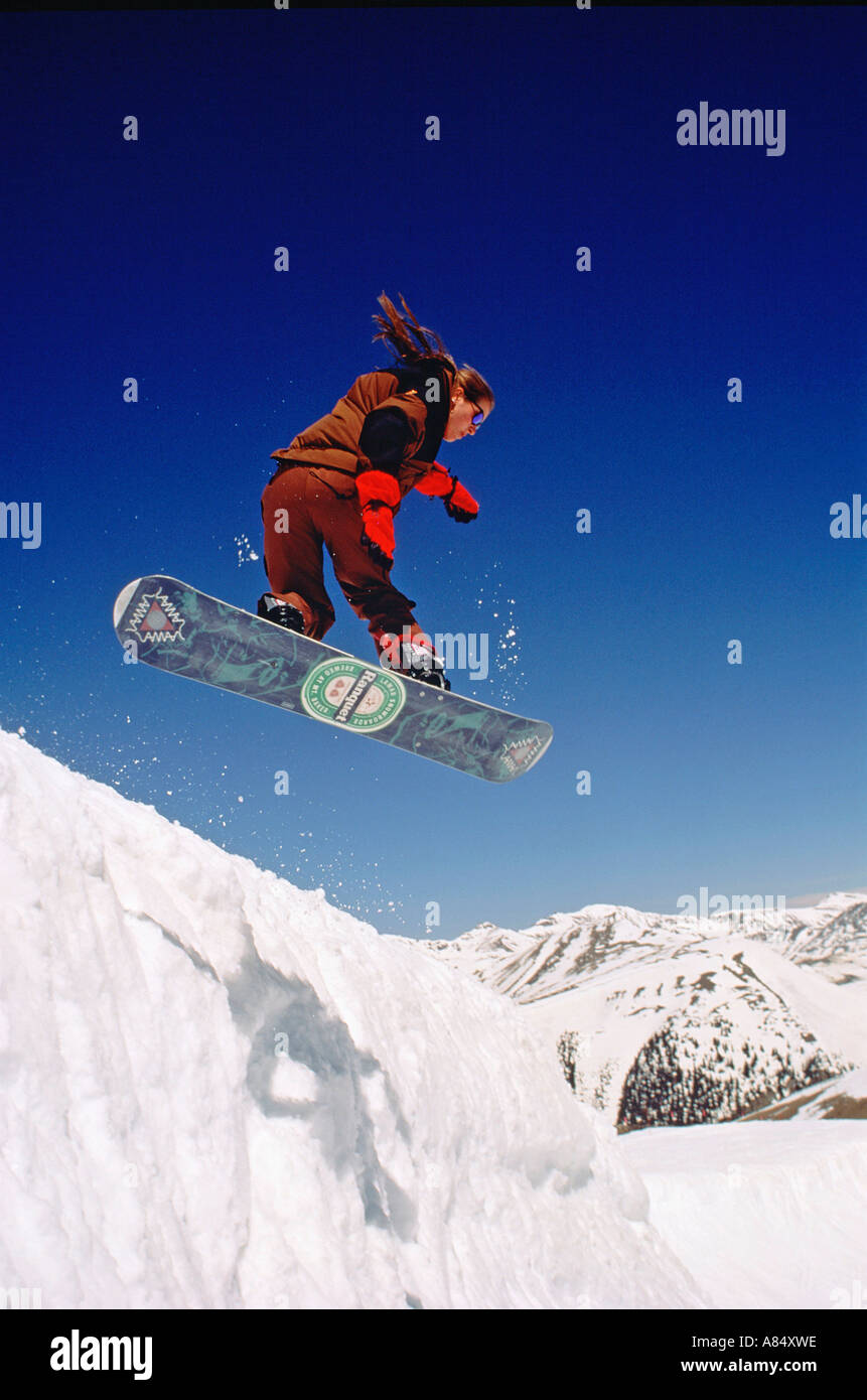 Snow boarding hi-res stock photography and images - Alamy