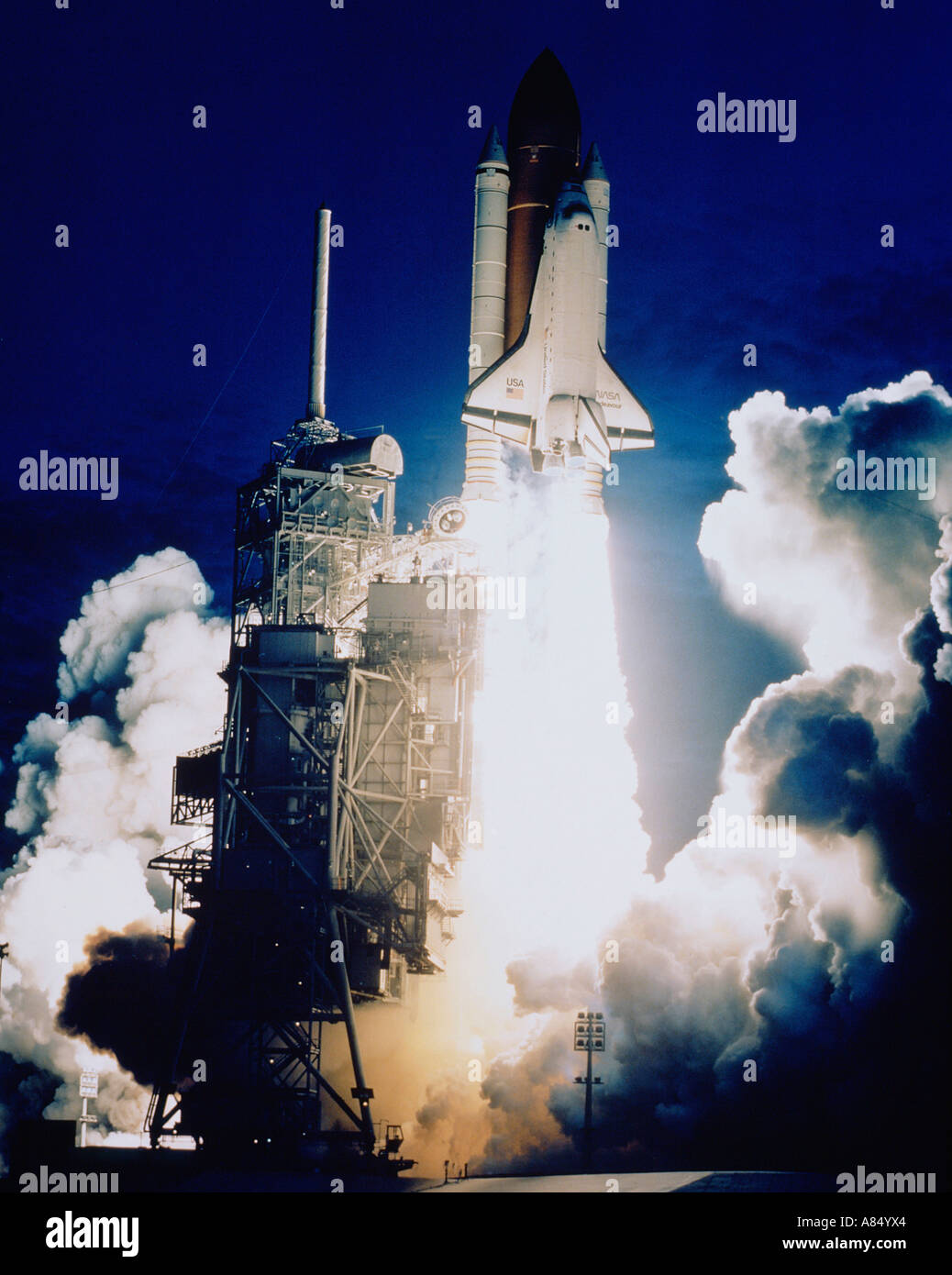 Launching gantry hi-res stock photography and images - Alamy