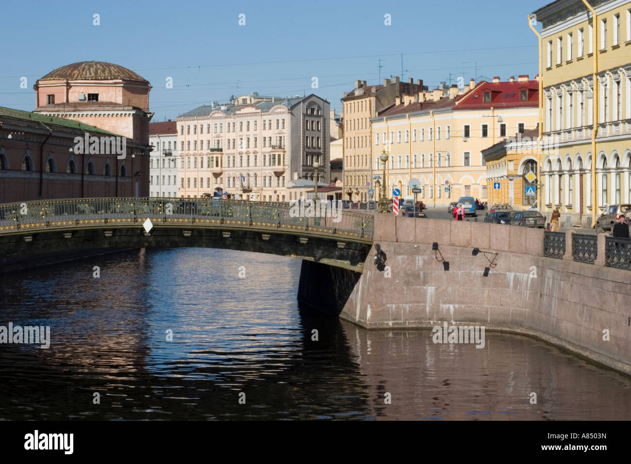 Russia . St . Petersburg . The Malo-Konyushenny Bridge Stock Photo - Alamy