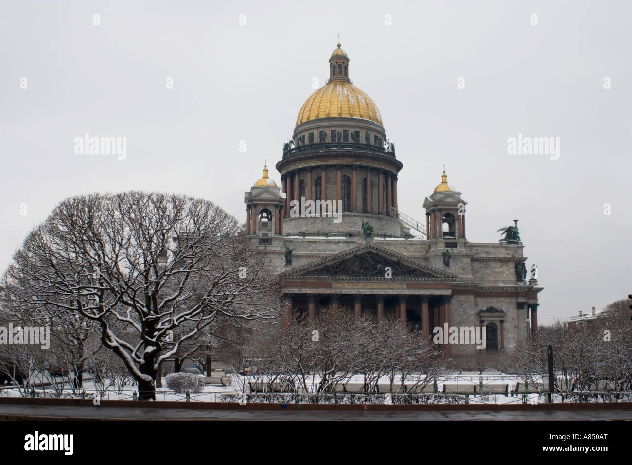 Saint Isaac's Cathedral or Isaakievskiy Sobor, St Petersburg, Russia ...
