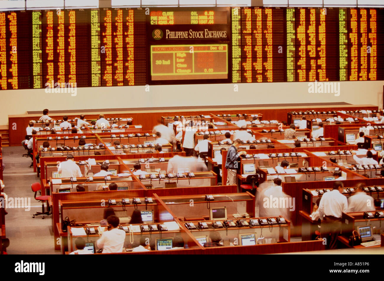 Philippines. Manila. Stock Exchange dealers on trading floor Stock ...