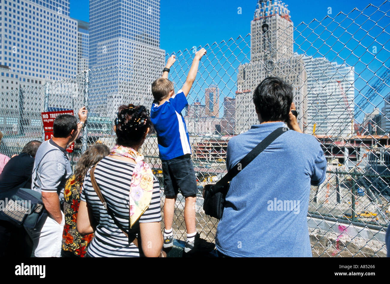 People Looking At Ground Zero, Day Stock Photo - Alamy