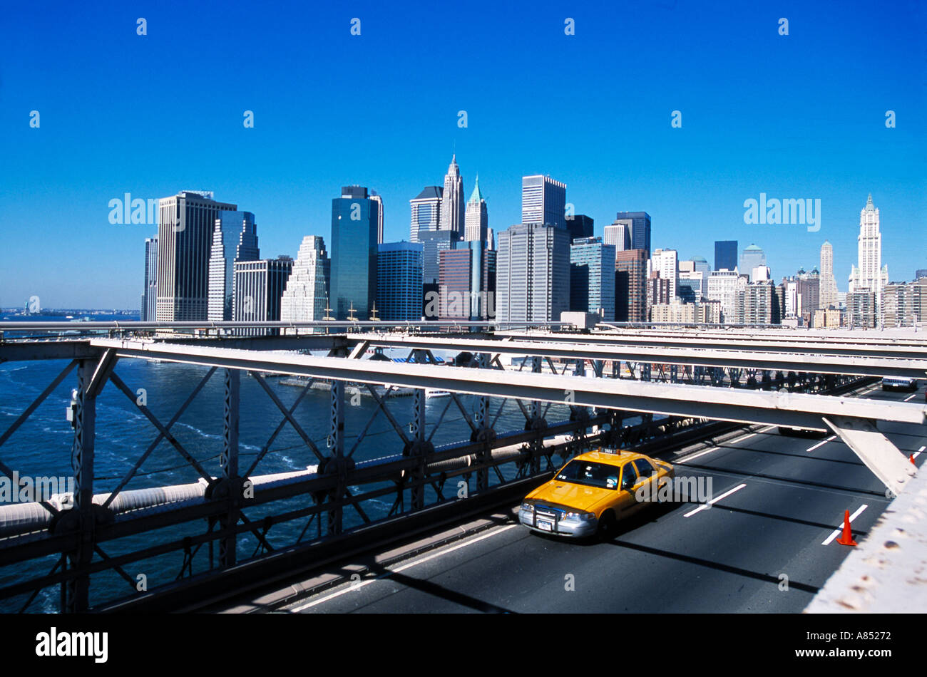 Brooklyn Bridge & Manhattan Skyline, Day Stock Photo - Alamy