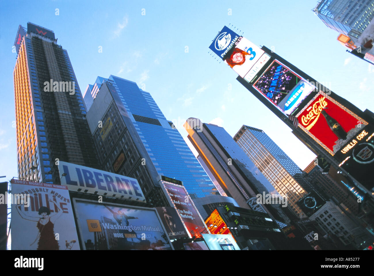 Times square duffy square hi-res stock photography and images - Alamy
