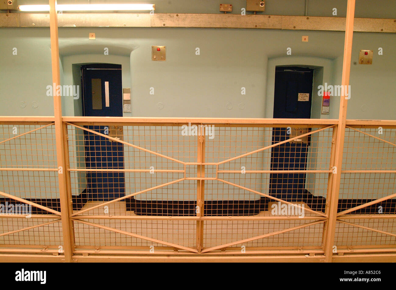 Brixton prison hi-res stock photography and images - Alamy