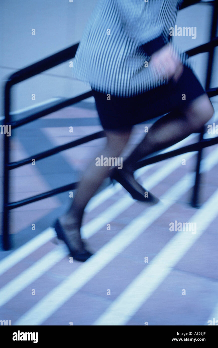 Womans legs running hi-res stock photography and images - Alamy