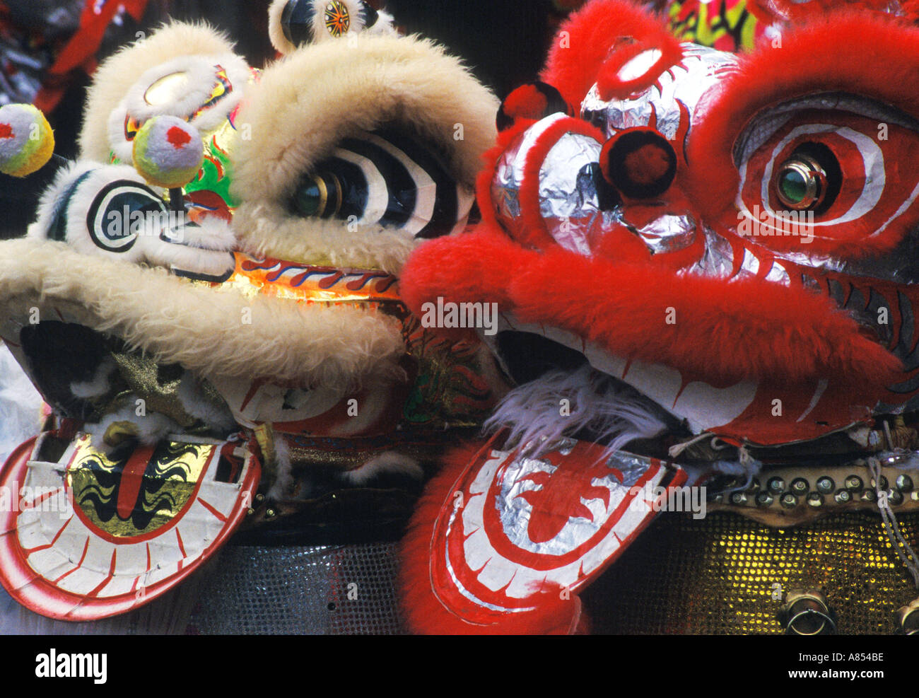 Dancing dragons hi-res stock photography and images - Alamy