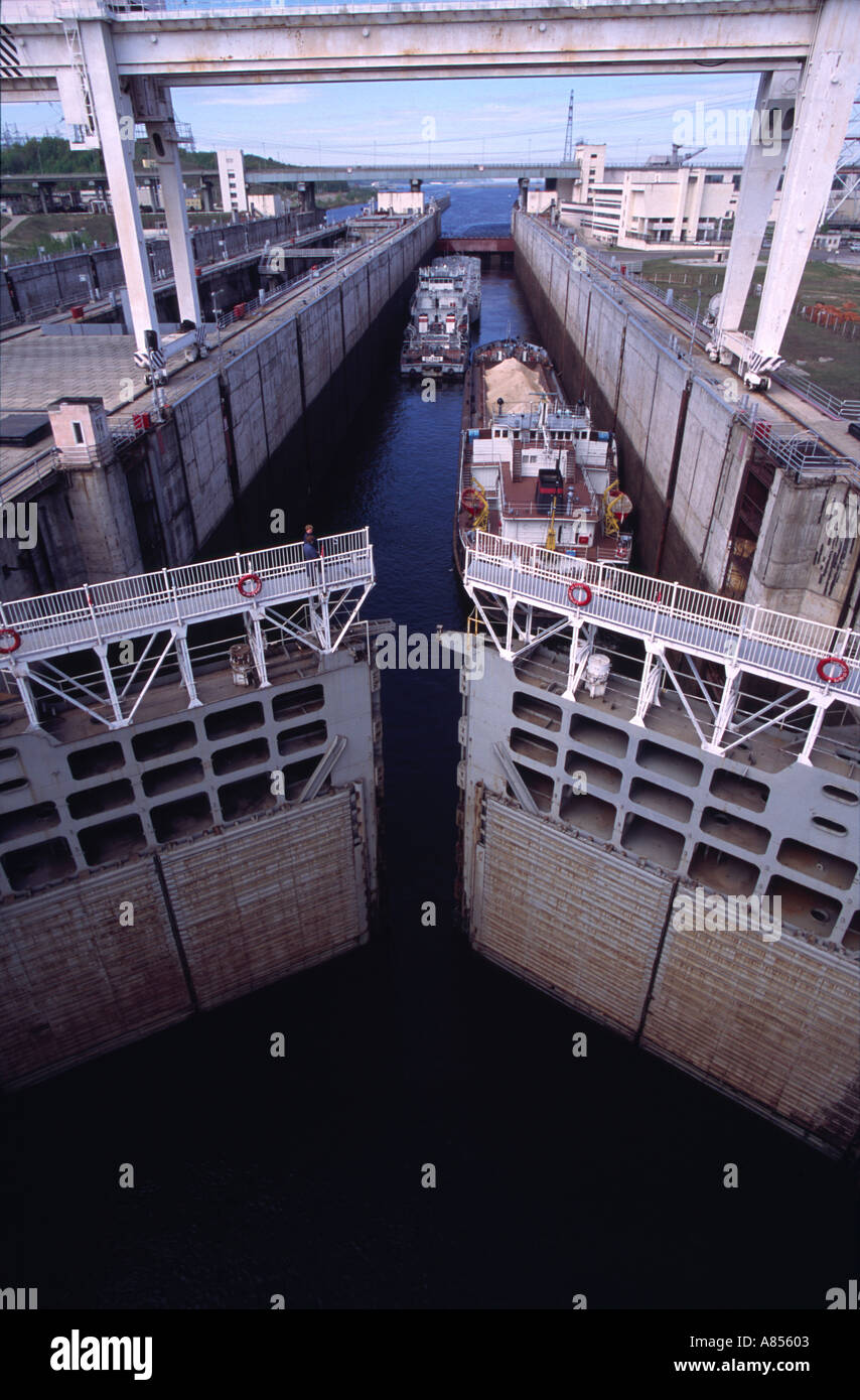 Tail sluice hi-res stock photography and images - Alamy