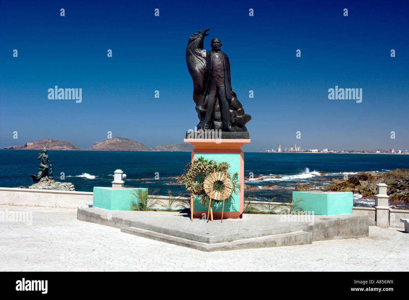 Mazatlan Malecon Stock Photos & Mazatlan Malecon Stock Images - Alamy