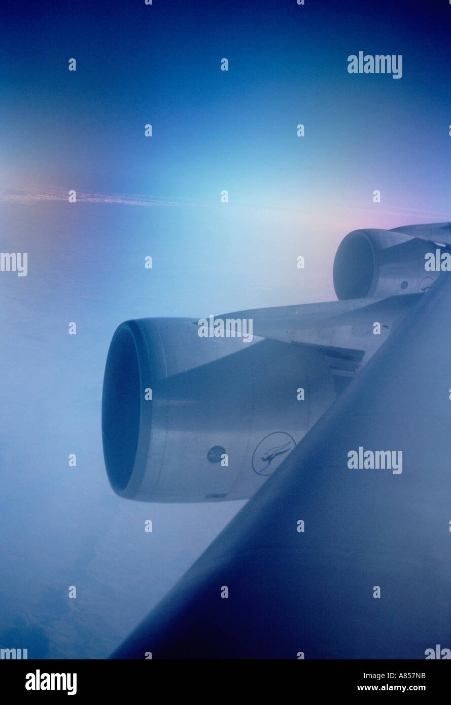 747 engines hi-res stock photography and images - Alamy