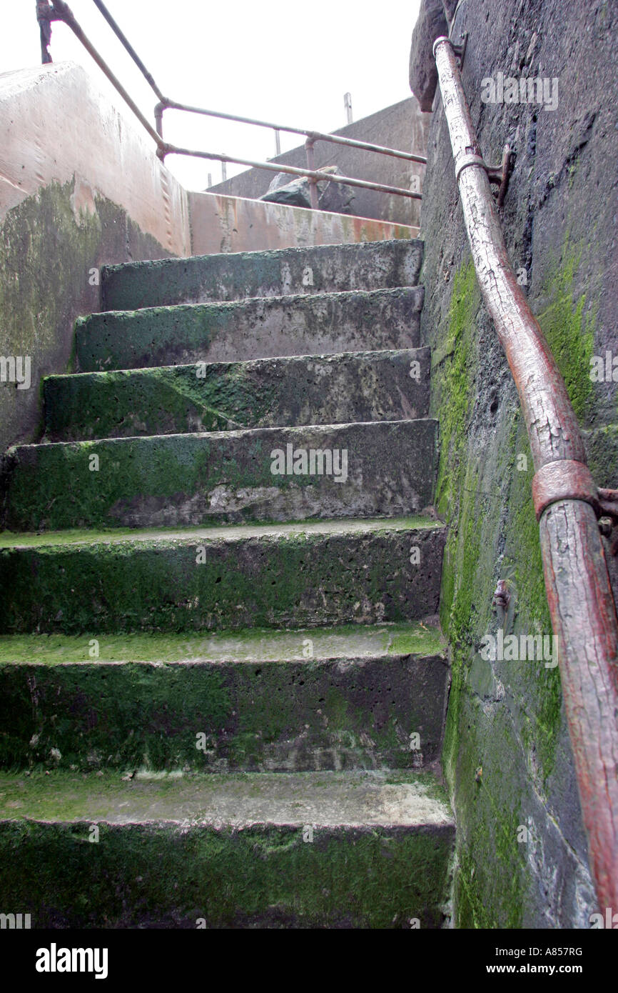 Slippy steps hi-res stock photography and images - Alamy