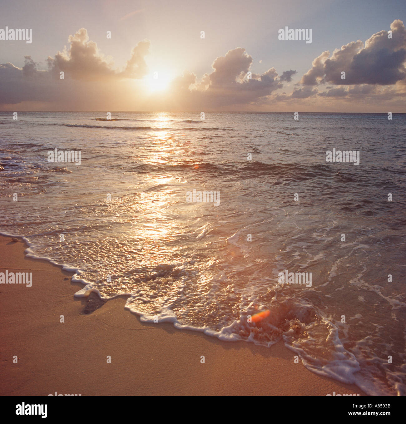 Sand surf sunset hi-res stock photography and images - Alamy