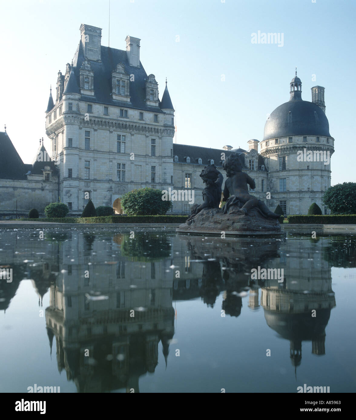 Valencay chateau hi-res stock photography and images - Alamy
