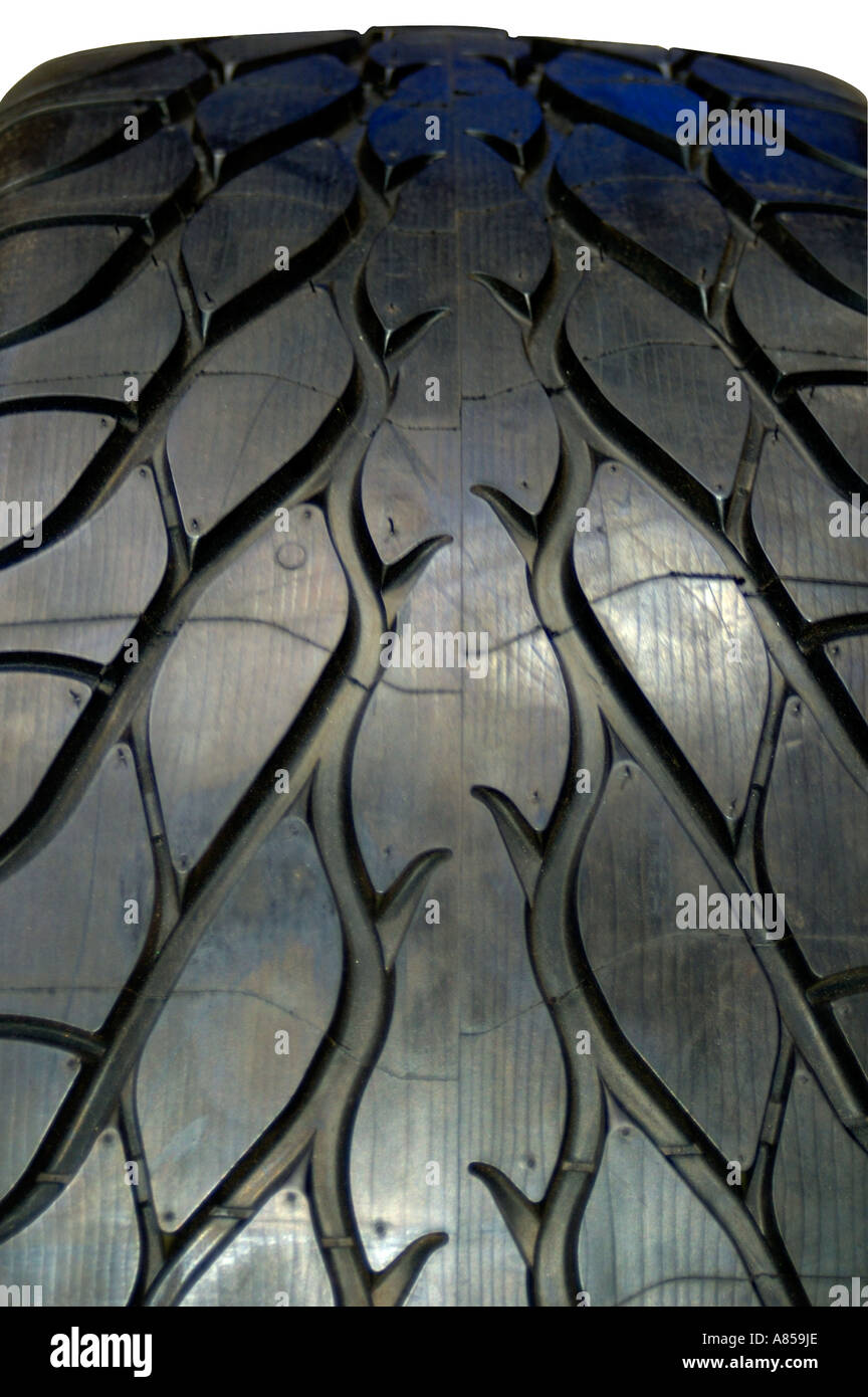 Dunlop tyre hi-res stock photography and images - Alamy
