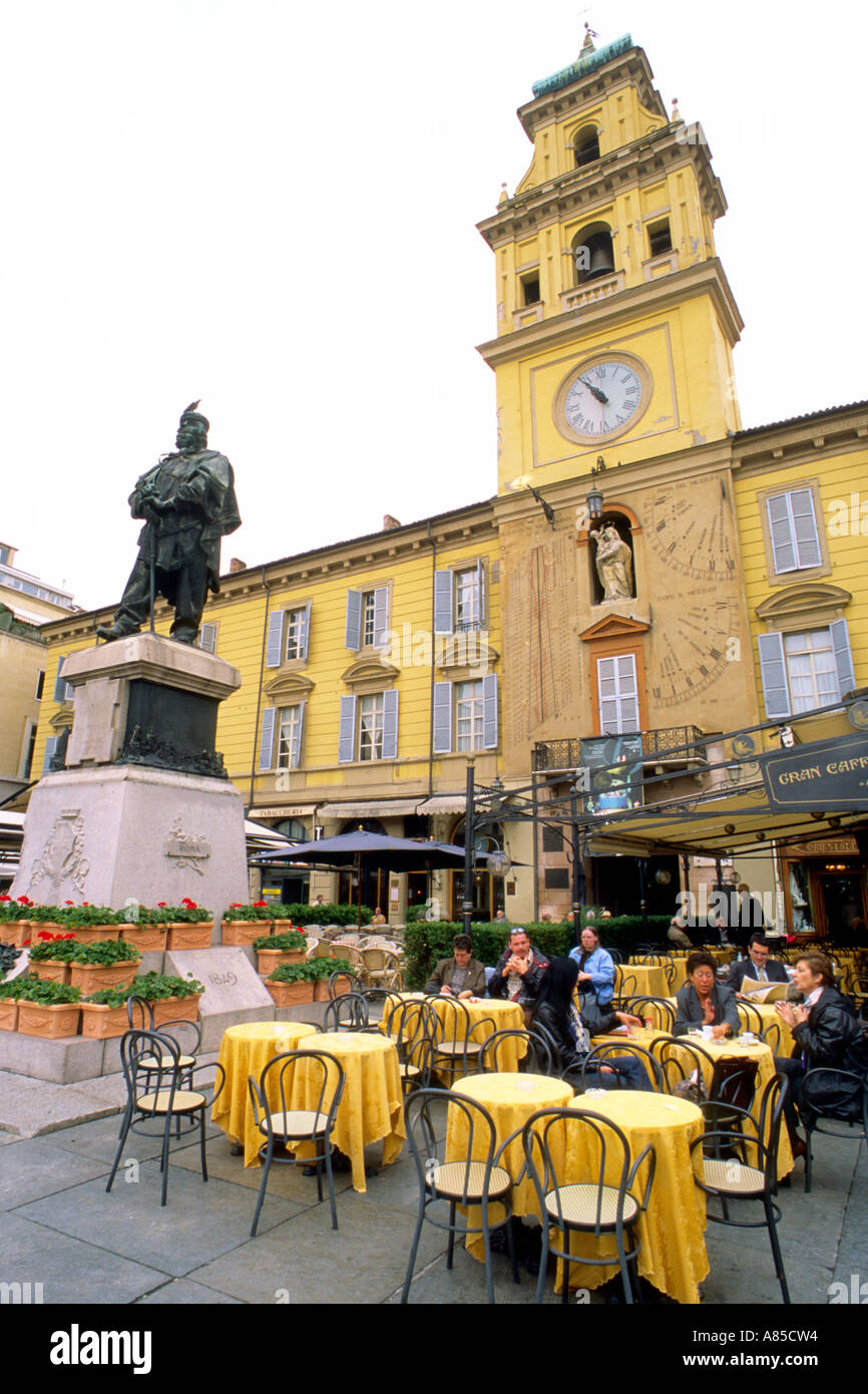 Piazza garibaldi parma hi-res stock photography and images - Alamy