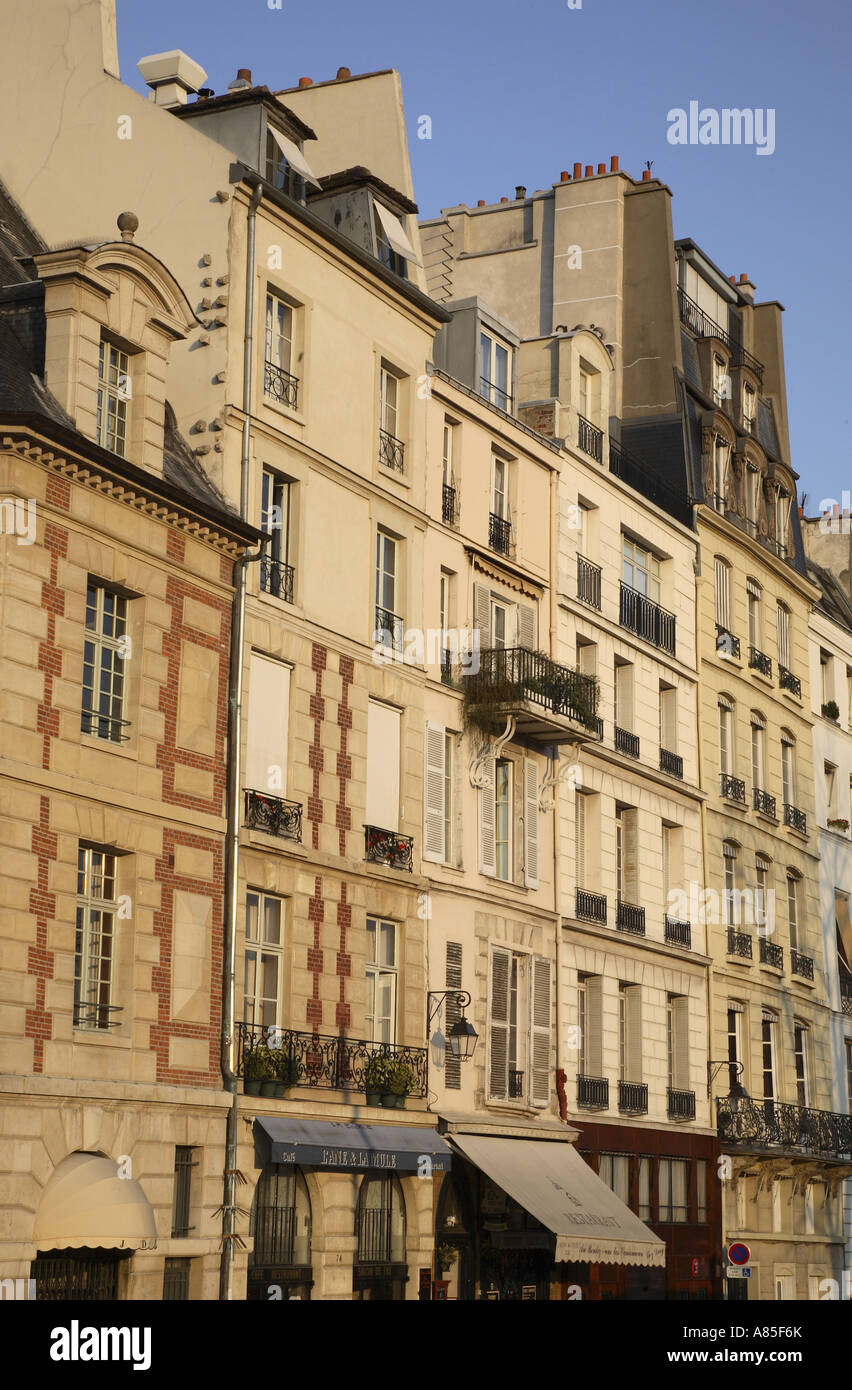 Facades on Ile de la Cite Island, Paris, France Stock Photo - Alamy