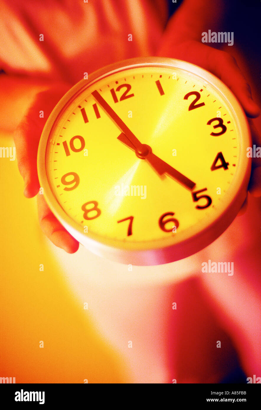 Clock past nine oclock hi-res stock photography and images - Alamy