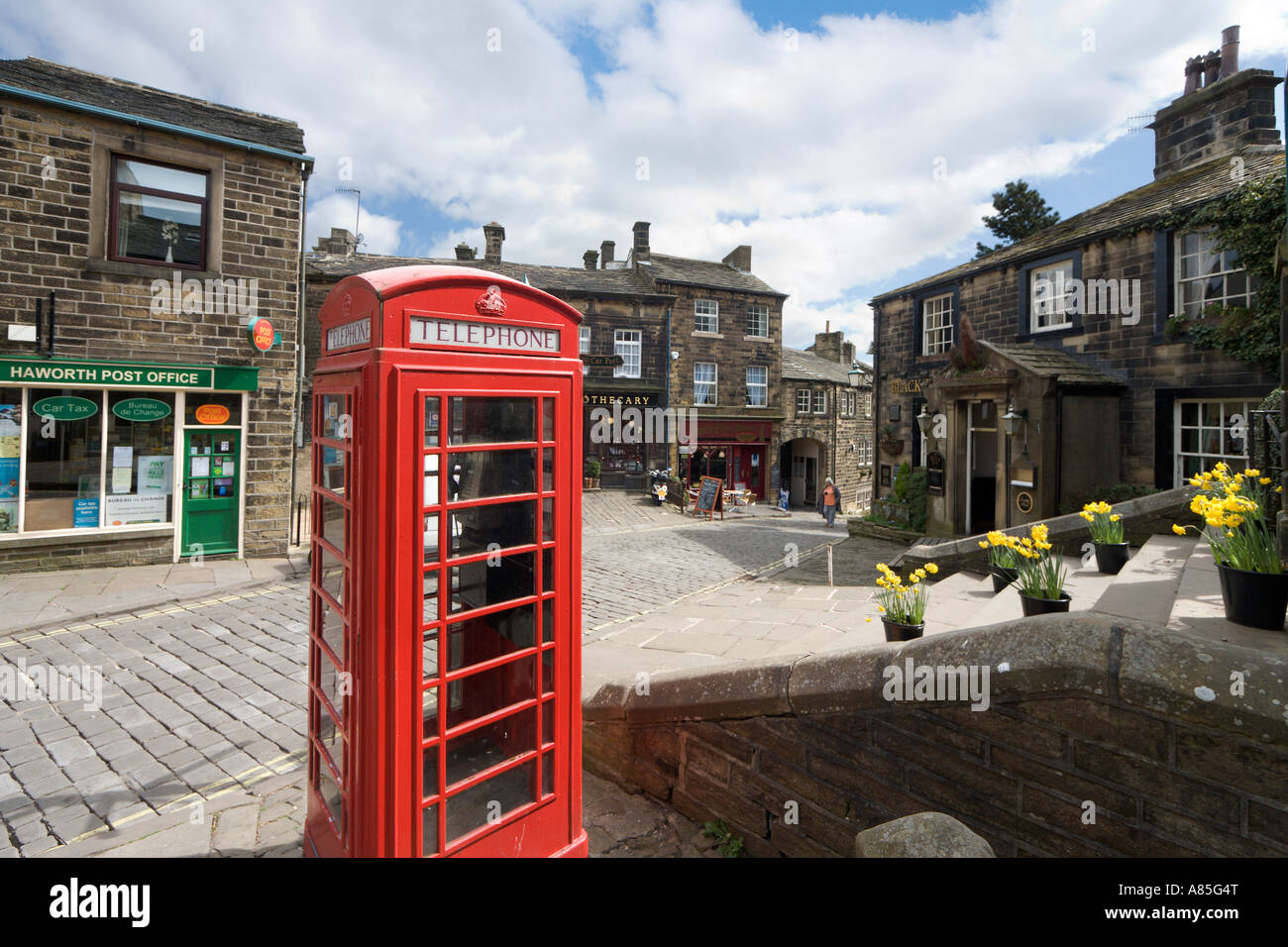 Howarth village High Resolution Stock Photography and Images - Alamy