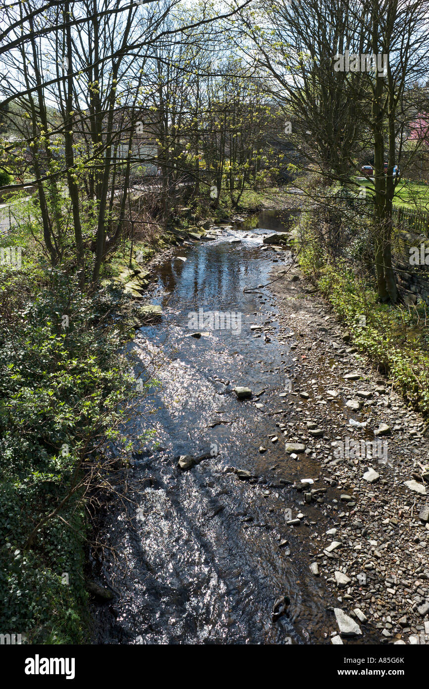 Uk yorkshire holmfirth holme village hi-res stock photography and ...