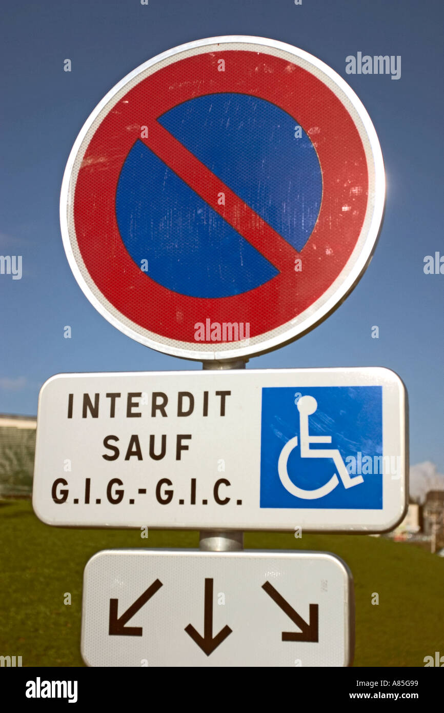 Handicaped invalid sign Stock Photo - Alamy