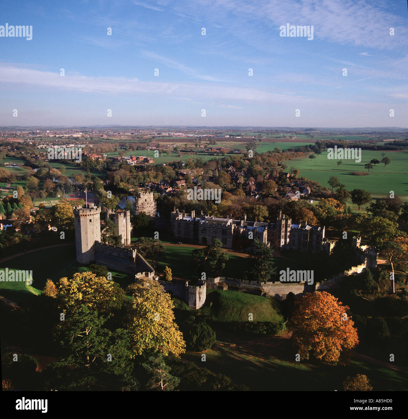 Warwick castle aerial hi-res stock photography and images - Alamy