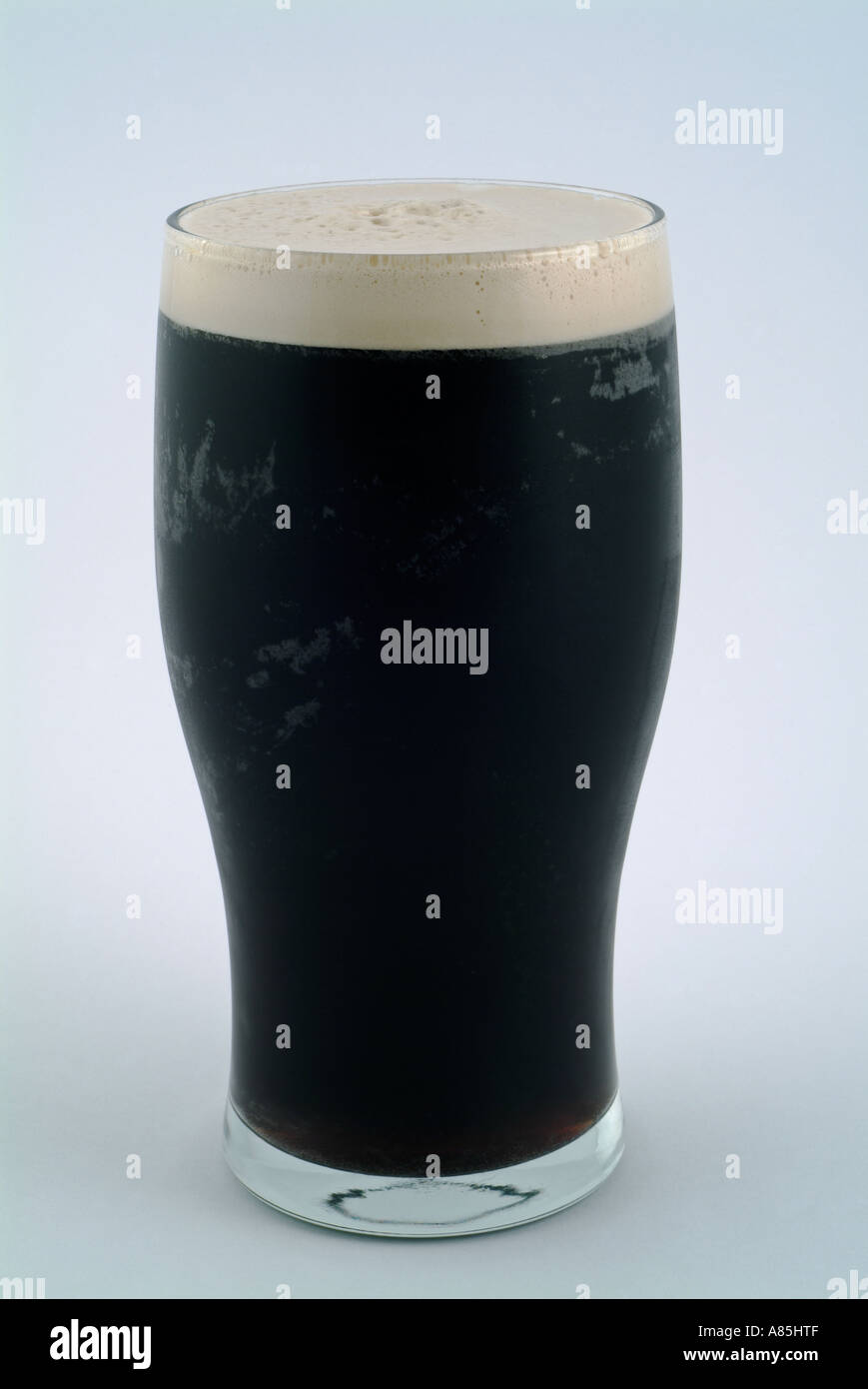 Black pint hi-res stock photography and images - Alamy