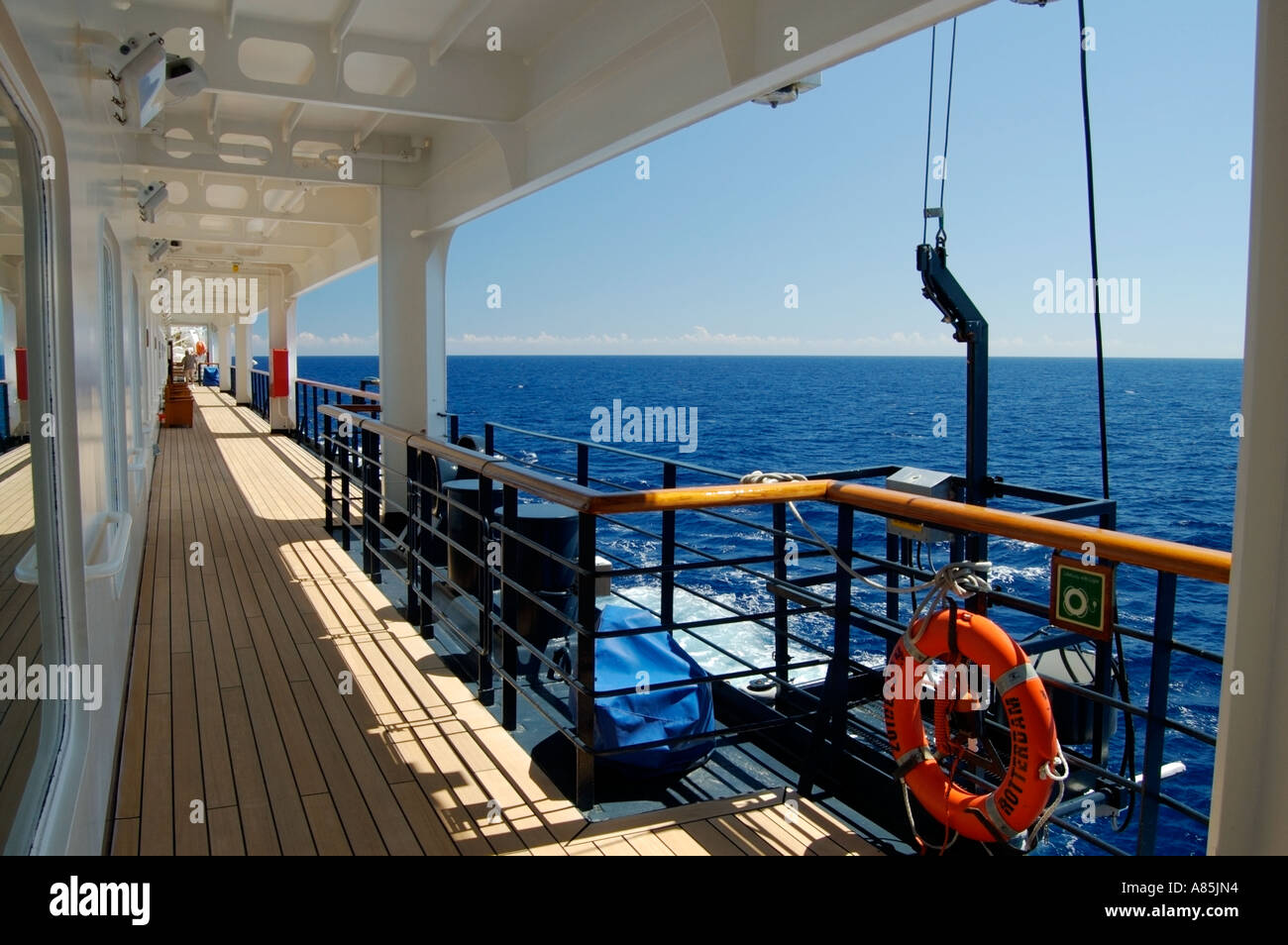 Work Platform to paint side of Ship Stock Photo - Alamy