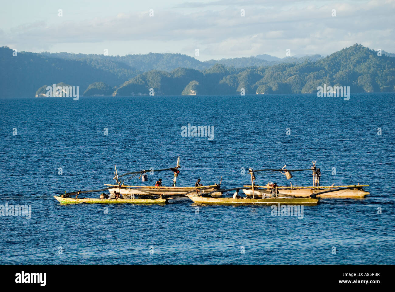 Butonese people hi-res stock photography and images - Alamy