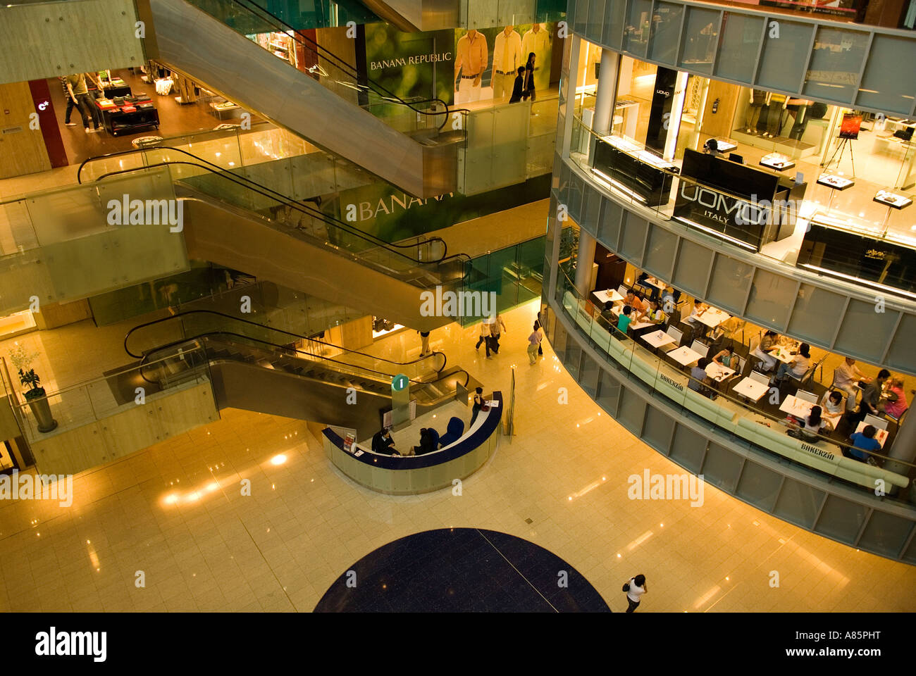 Paragon Shopping Mall in Orchard Road, Singapore Stock Photo - Alamy