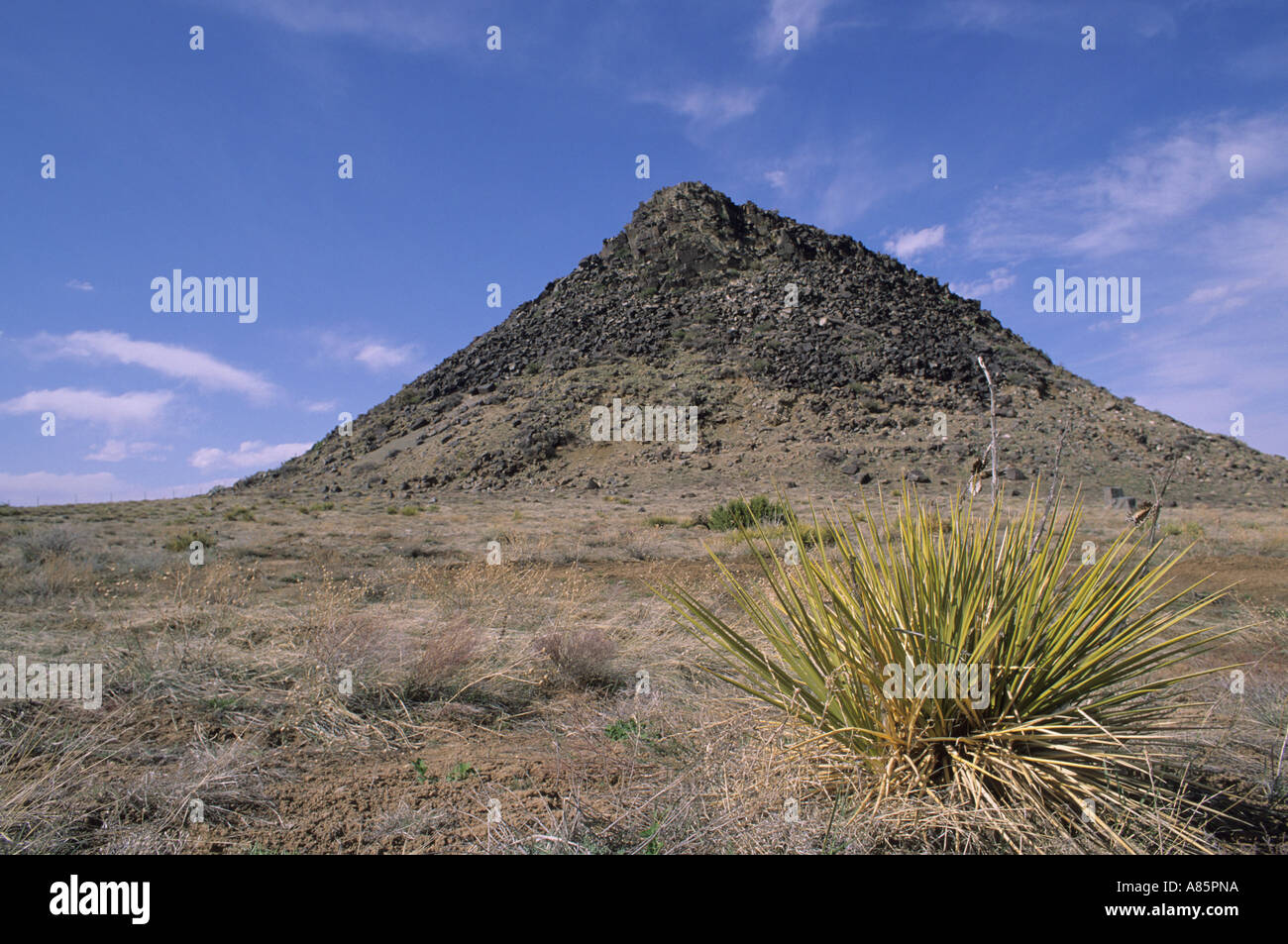 Huerfano mountain hi-res stock photography and images - Alamy