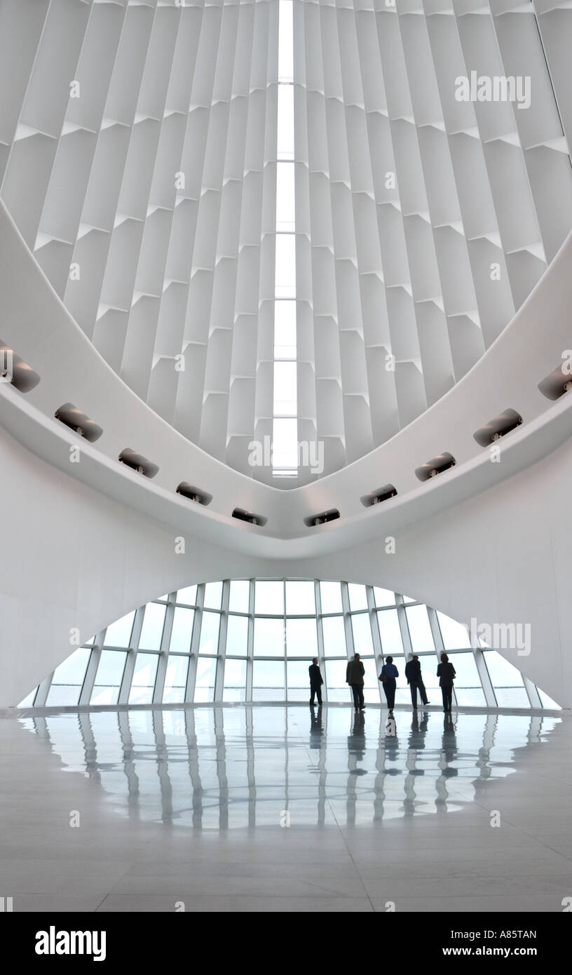 Five figures hi-res stock photography and images - Alamy