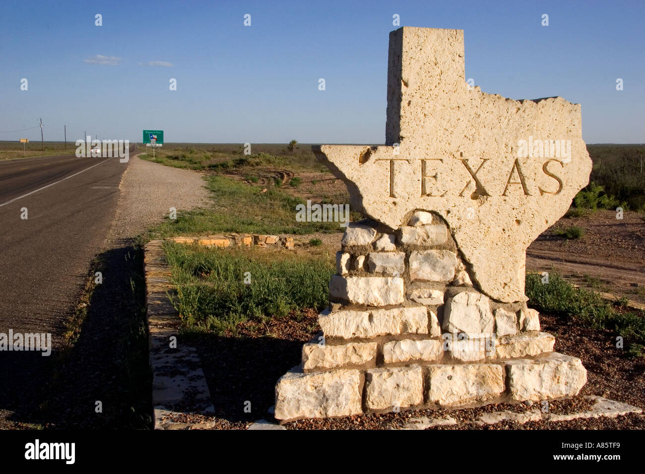 Texas state line bordering New Mexico on U S Highway 285 Stock Photo ...
