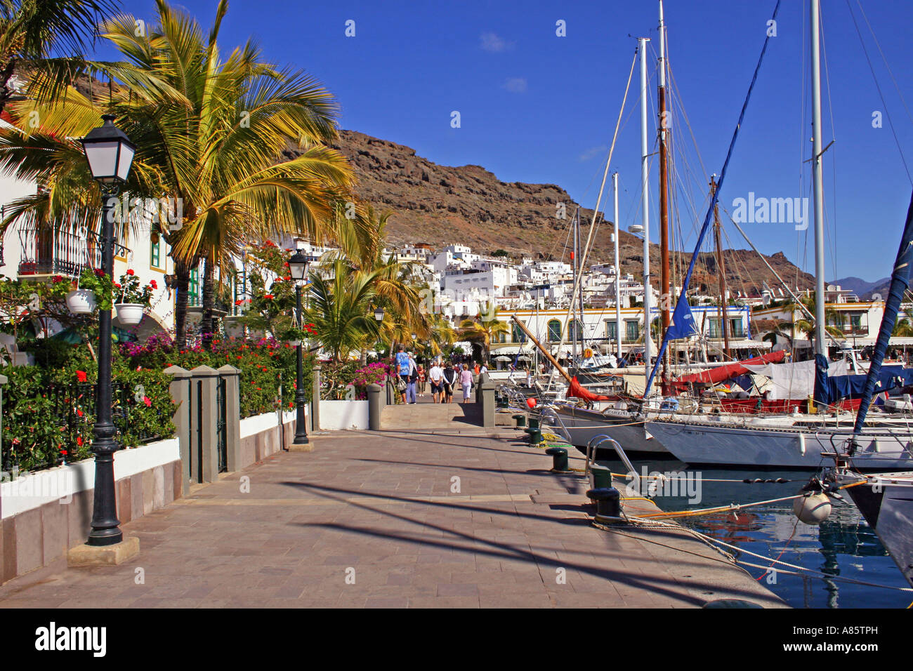 PUERTO de MOGAN. GRAN CANARIA. CANARY ISLAND. EUROPE Stock Photo - Alamy
