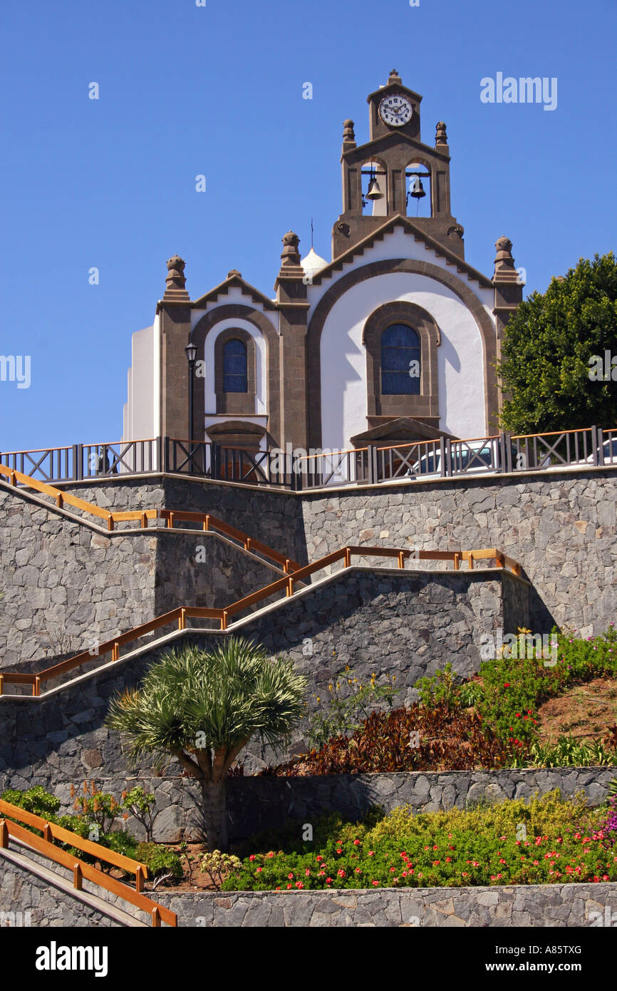 THE VILLAGE CHURCH. SANTA LUCIA de TIRAJANA. GRAN CANARIA. CANARY ISLAND. EUROPE Stock Photo - Alamy
