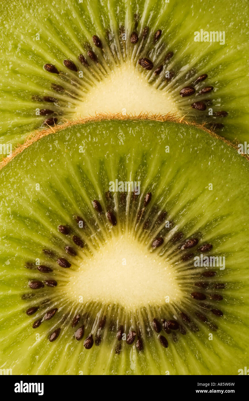 A close up of two slices of fresh Kiwi fruit Stock Photo - Alamy