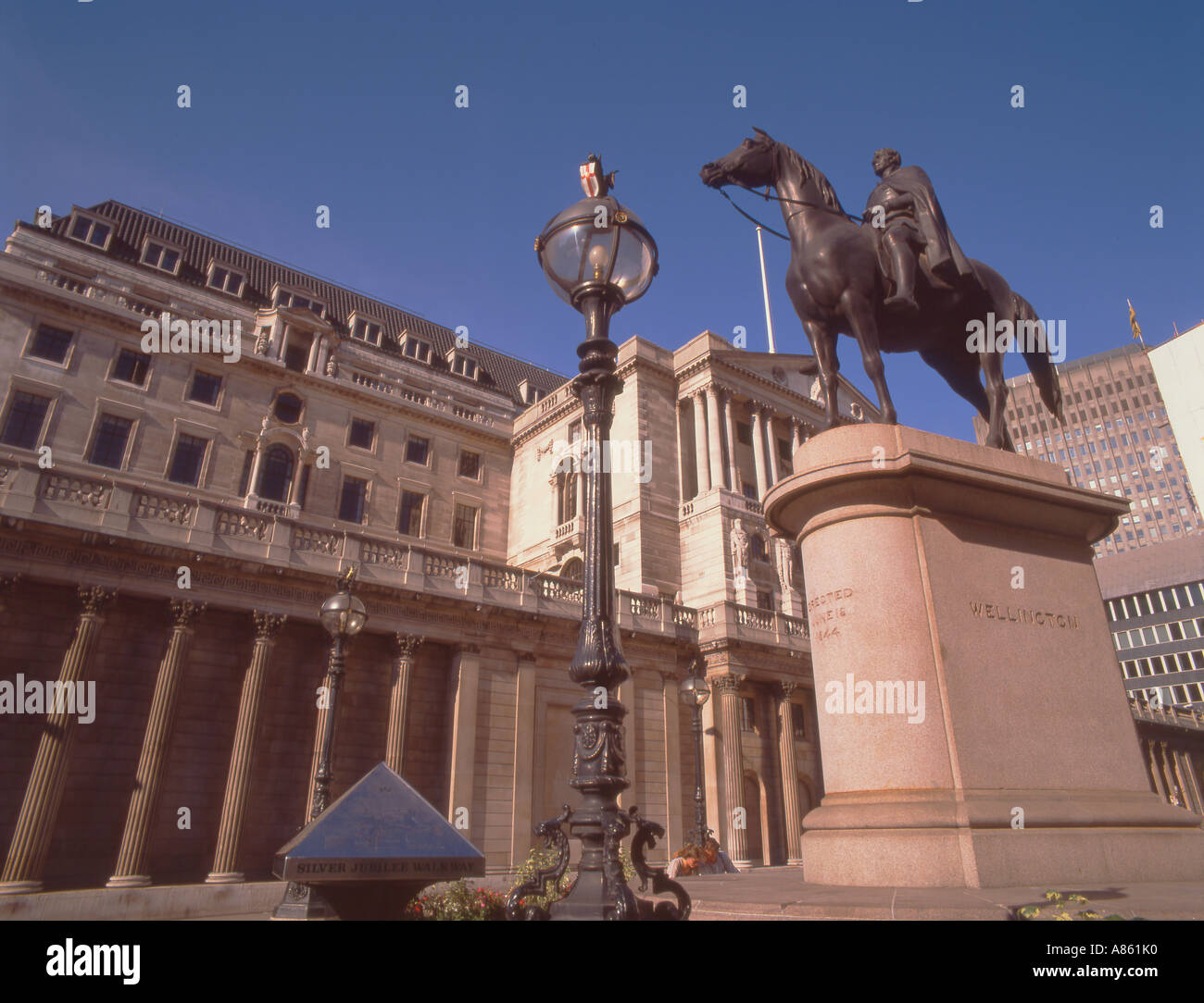Statue of wellington city of london hi-res stock photography and images ...