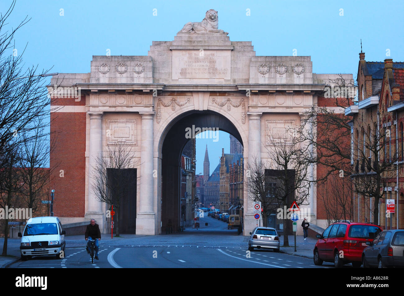 Menin gate 1918 hi-res stock photography and images - Alamy