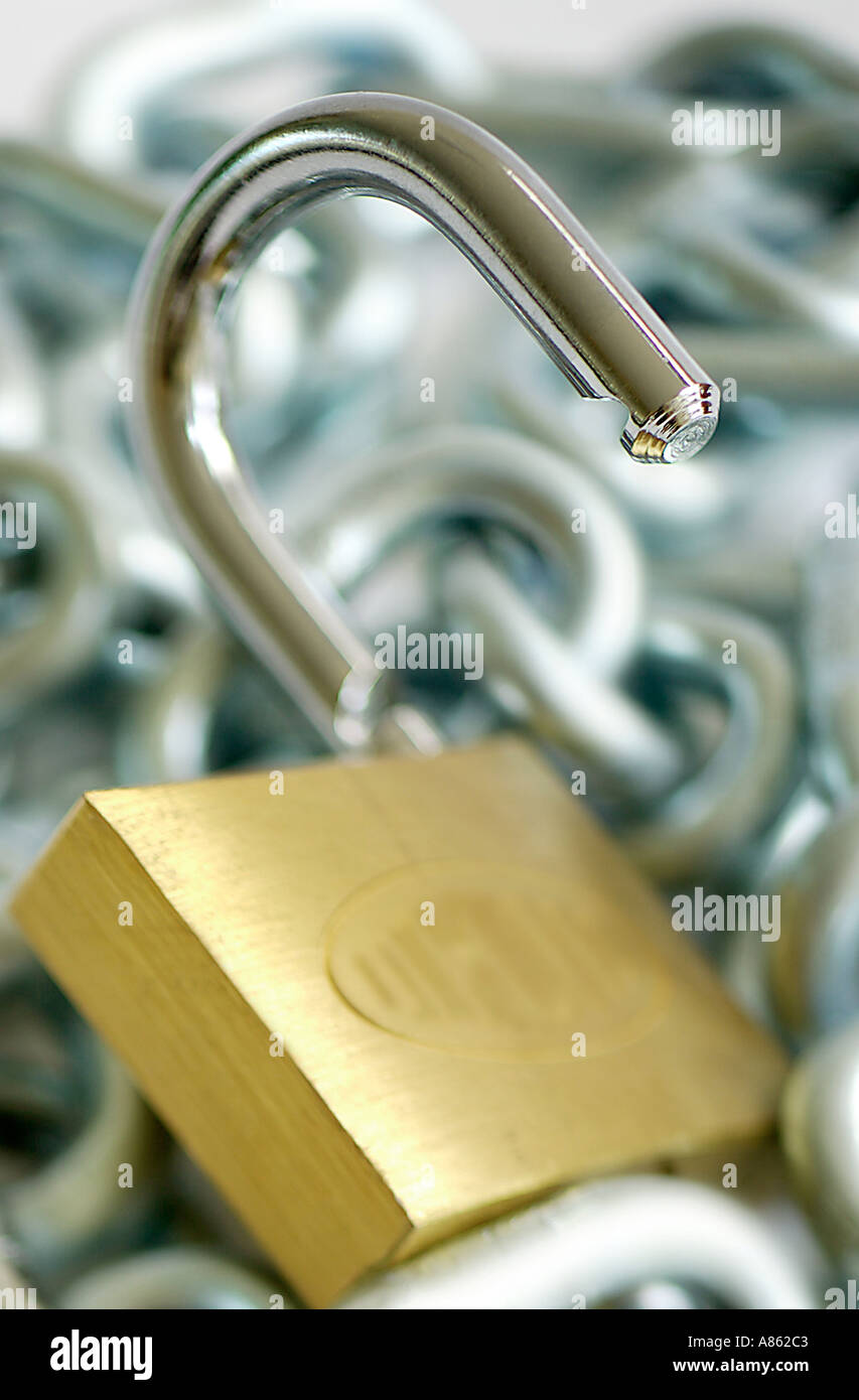 Open padlock chains Stock Photo - Alamy
