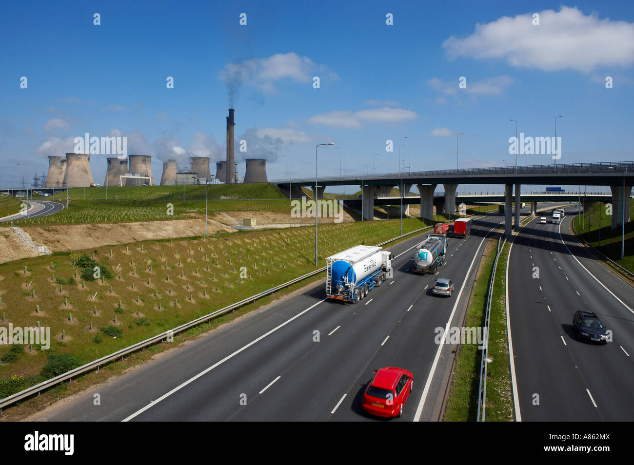 M62 ferrybridge hi-res stock photography and images - Alamy