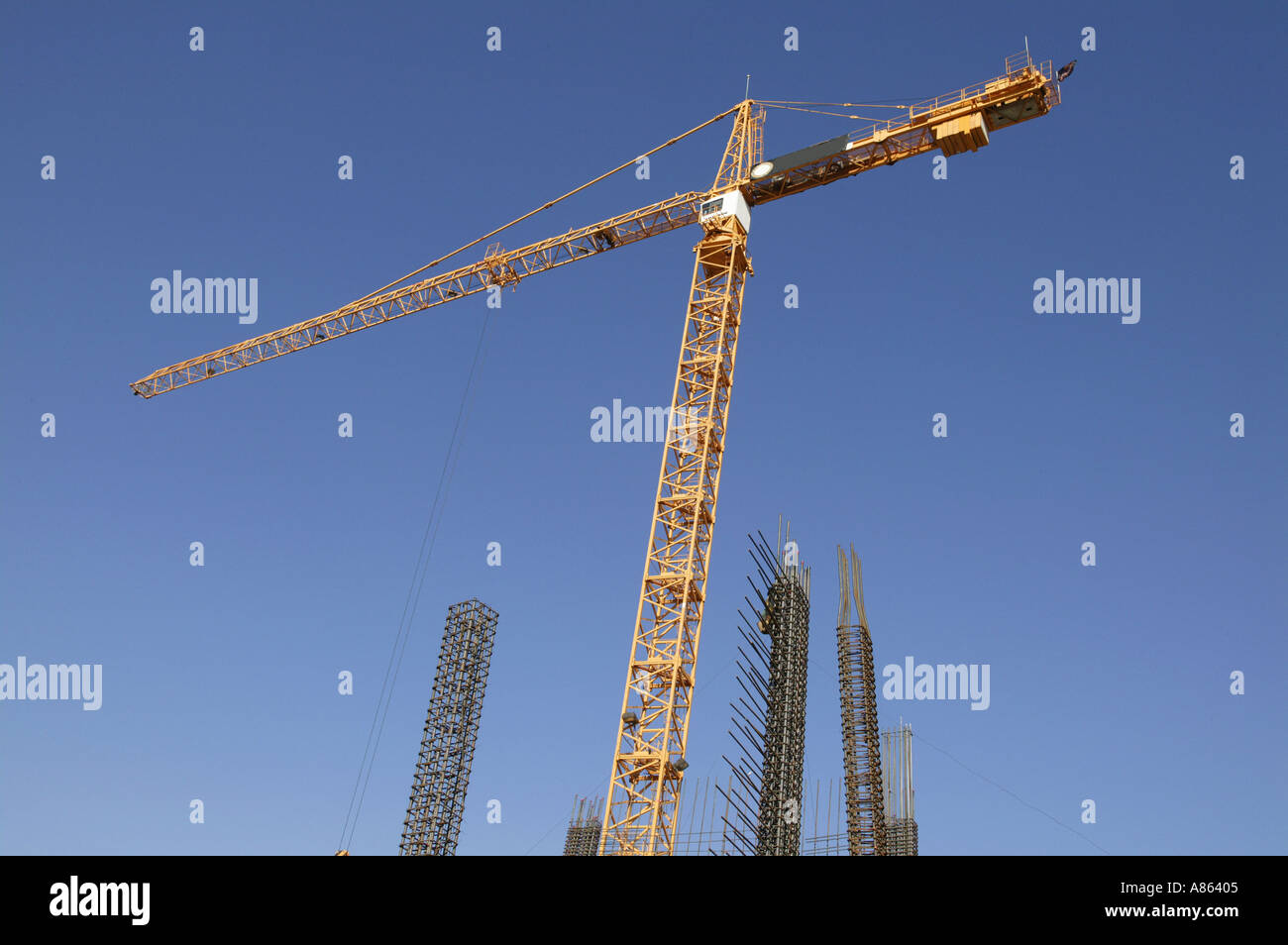 Tower crane stability hi-res stock photography and images - Alamy