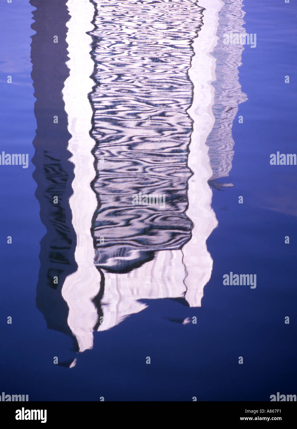 Building reflection Boston Massachusetts USA Stock Photo - Alamy